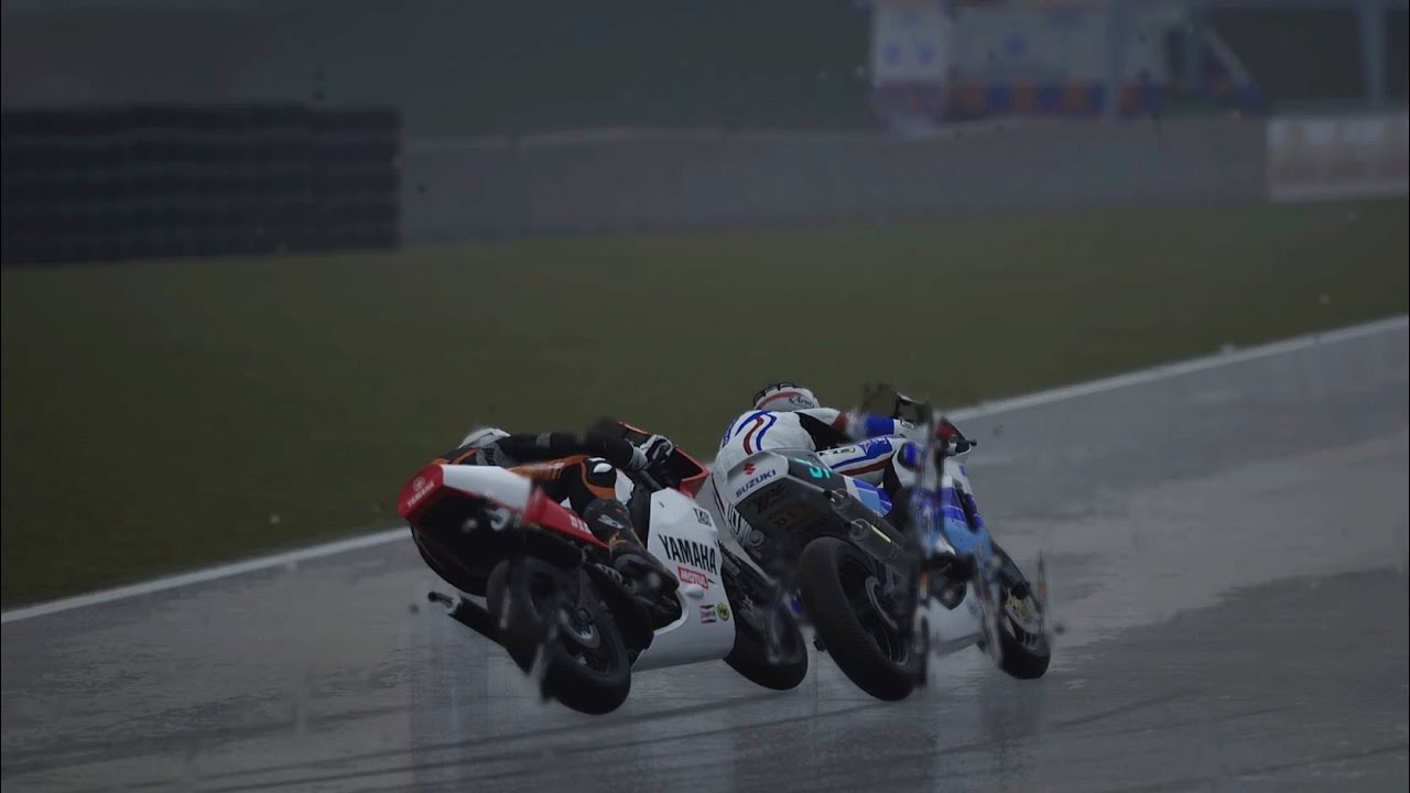 TRACK DAY IN THE RAIN TWO STROKE SUZUKI RGV 250R | ON BOARD | RIDE 3 ...