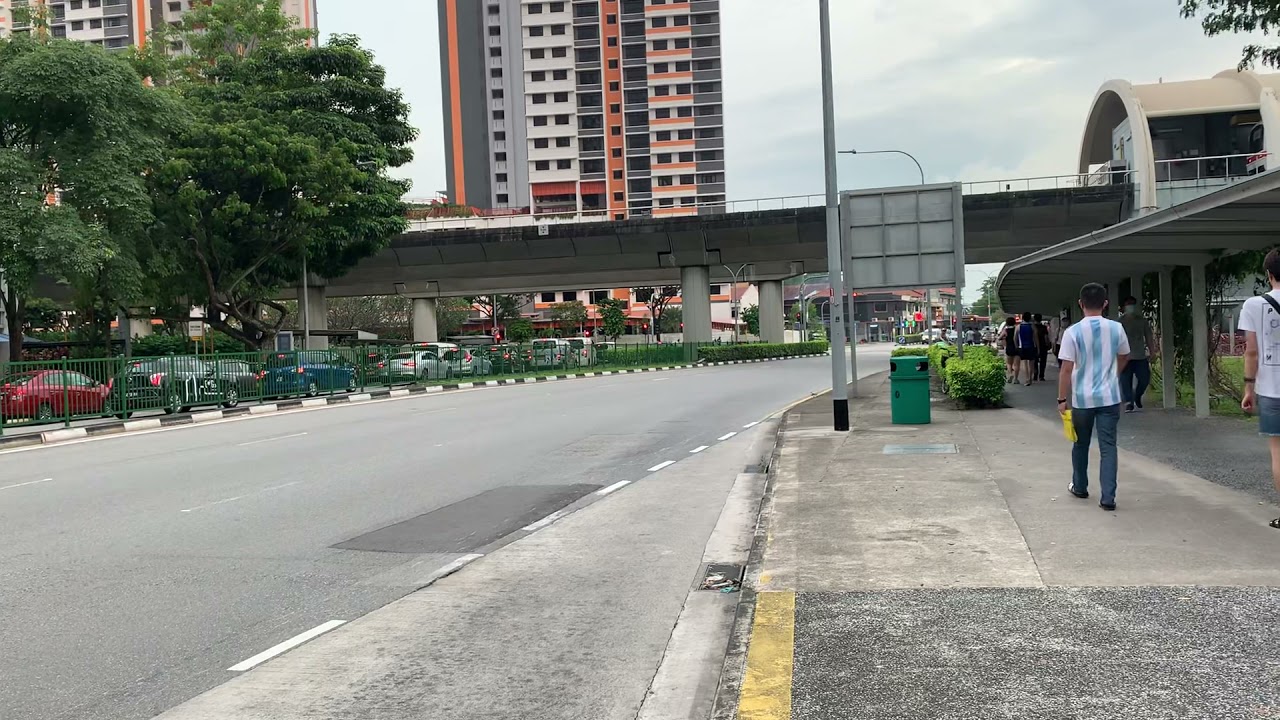 Bus Service 853M SMB1590S arriving Kallang Station/Opposite Block 2C ...