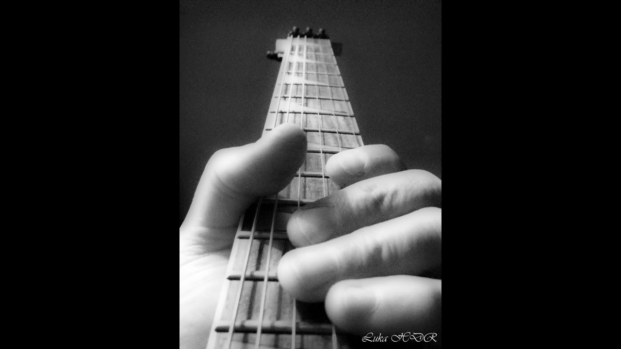 My First Recorded Guitar Solo (Improvisation with errors) - YouTube