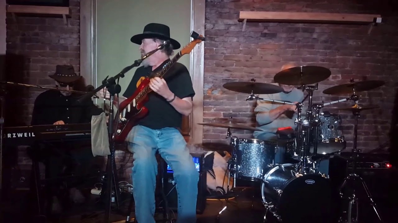 Bruce Leclaire Blues - YouTube