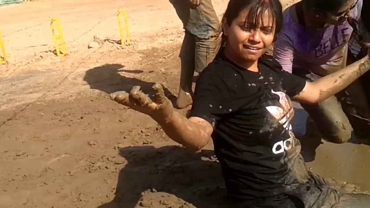 Hillerious Mud Holi Songs 2019 Best Moments Of The Year Captured Indian ...