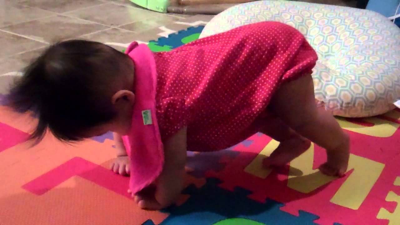 2014 08 04 Momo Learns To Crawl Yogurt Part 1 - YouTube