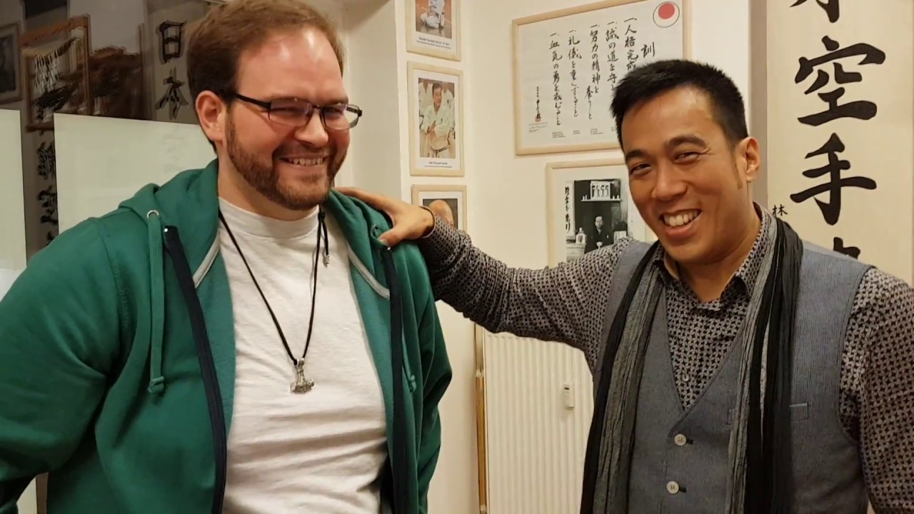 Ryan Hayashi Shows Psychological Damage Trick #1 To Fan With Borrowed ...