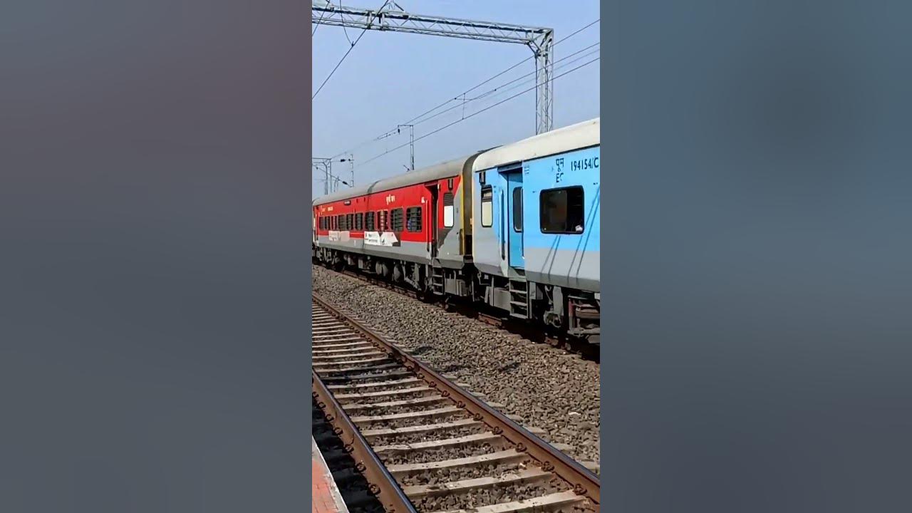 12024 Patna Janshatabdi Express at flat 130 kmph - YouTube