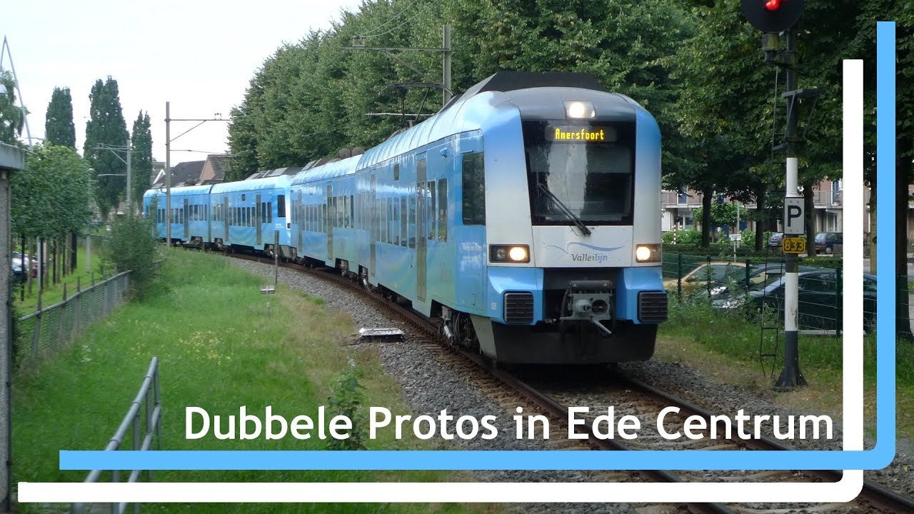 Protos 5035 + 5031 halteren op station Ede Centrum // 22 augustus 2017 ...