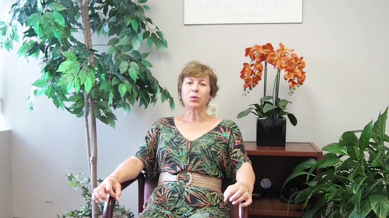 Gail Gillian - Ideal Weight at Alive & Free Hypnosis - YouTube