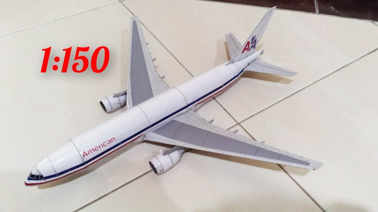 American Airlines Boeing 777-200ER paper model - YouTube