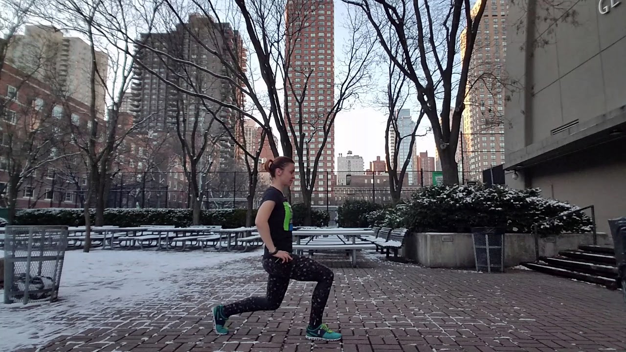 Day 312. Hip flexors and groin dynamic stretch - YouTube