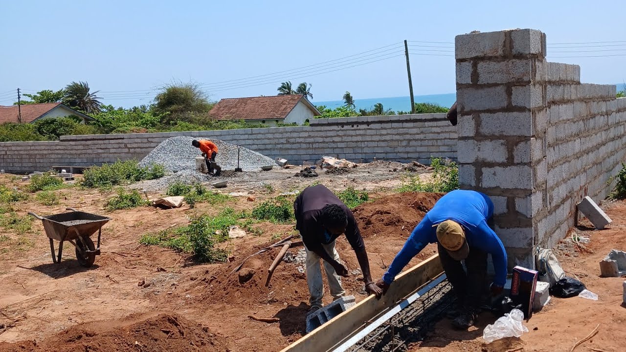 Development in Ghana and Land guards | Building in Ghana - Central ...