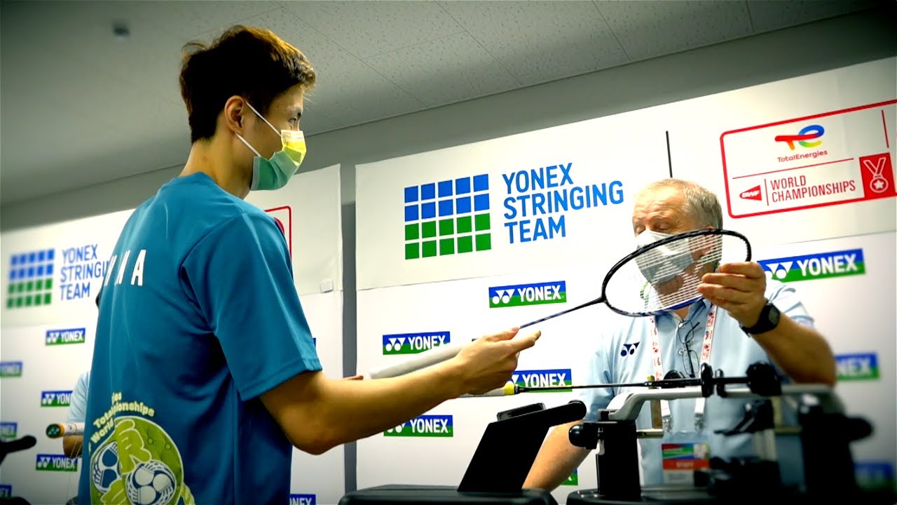 Yonex Stringing Team | World Championships 2022 - YouTube