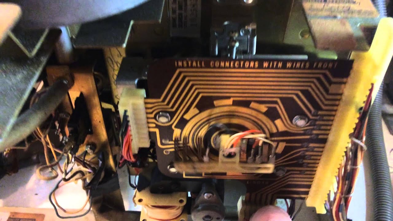 Rowe R74 Mechanism spinning - YouTube