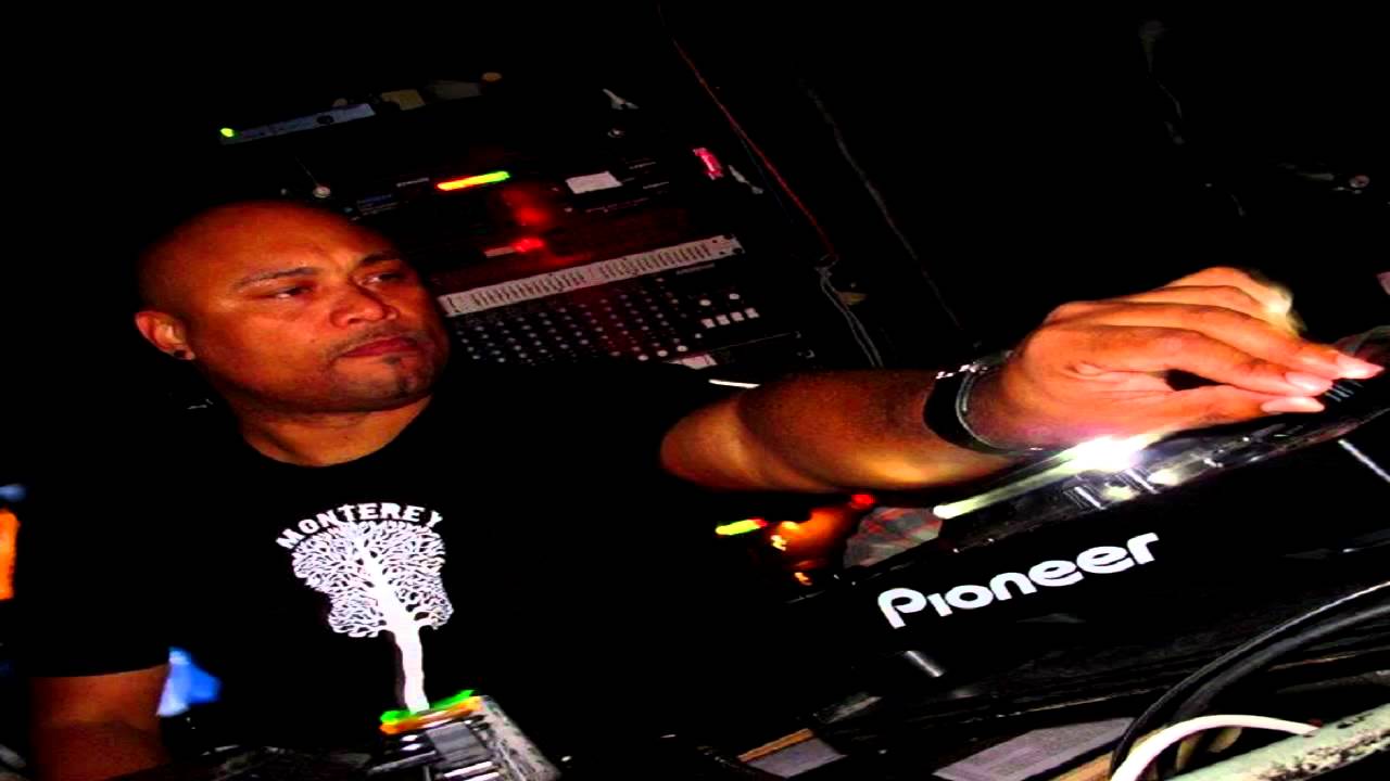 David Harness - "Taking It To The Head" (Original Mix) - YouTube