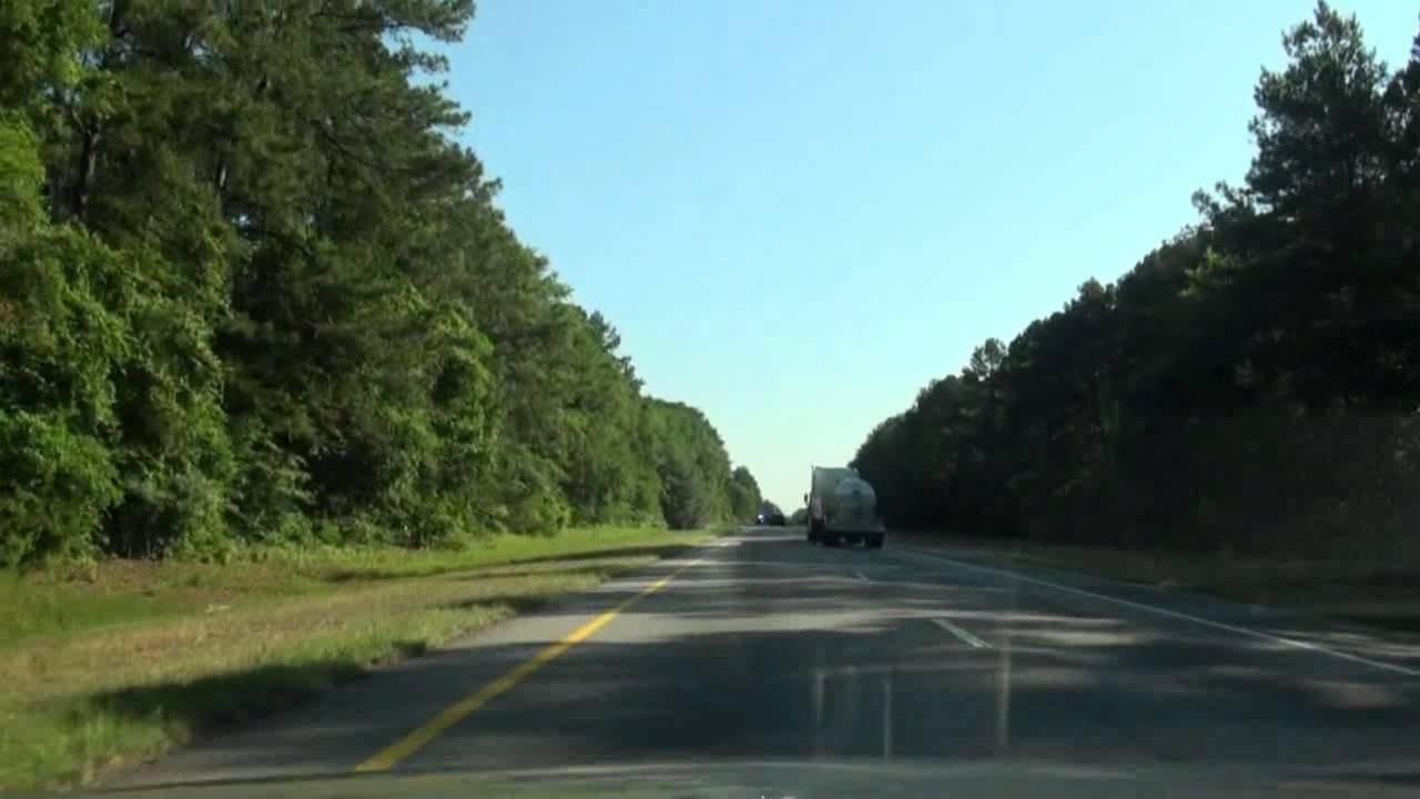 State Trooper pulling 18 wheeler on I95 - YouTube