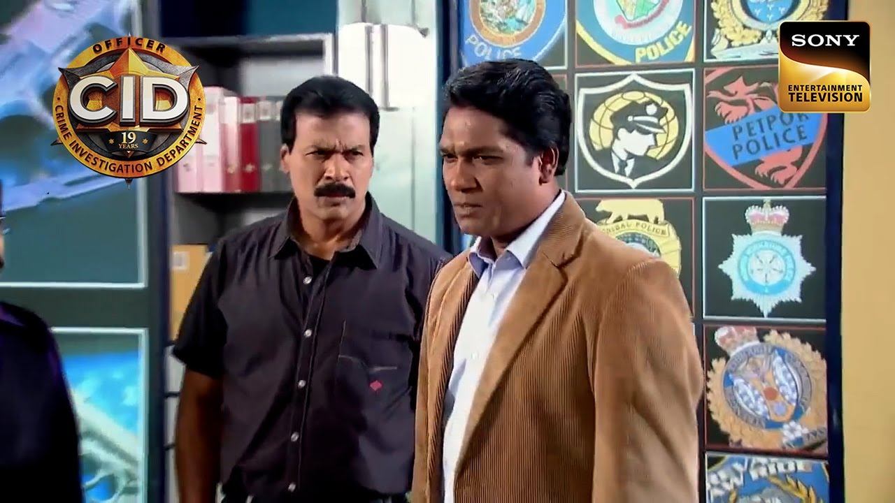 एक महाराजा की Sword ढूंढ़ने निकली Team CID | CID | Best Of CID | Full ...