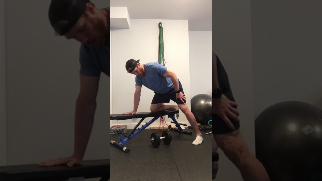 3 Point Kneeling Single Arm Dumbbell Row - YouTube
