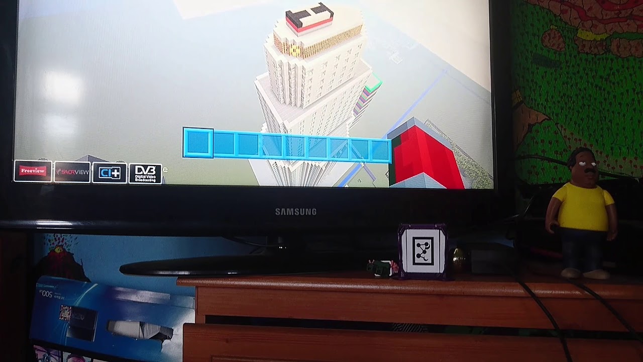 Us bank tower in minecraft - YouTube