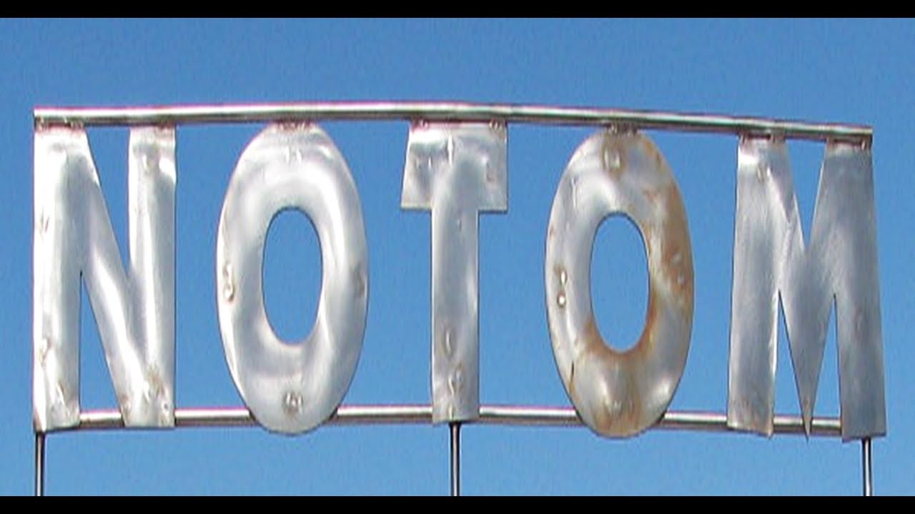 Notom, Utah Capitol Reef National Park Burr Trail Glen Canyon ...