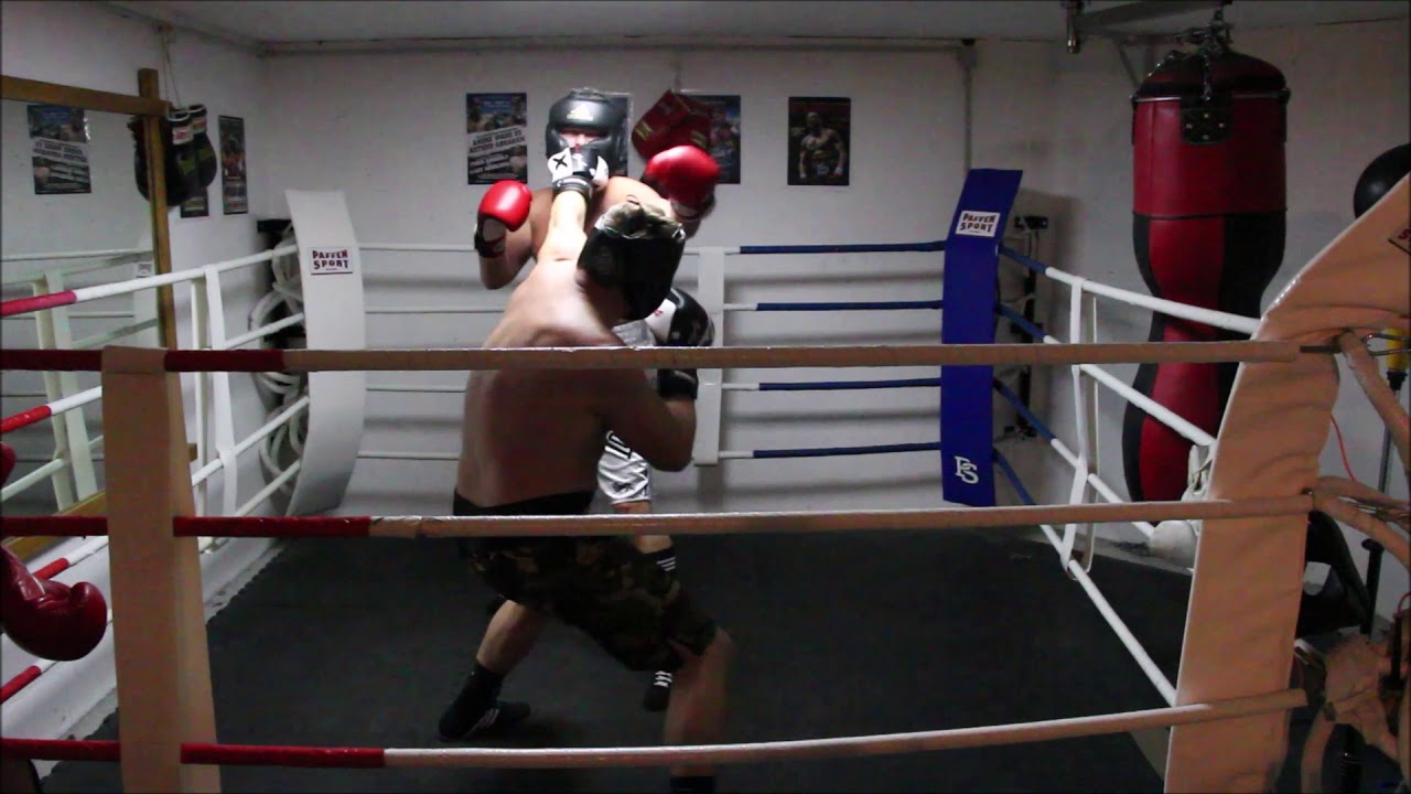 Masters Boxing Sparring Fight Training Heavyweight - YouTube