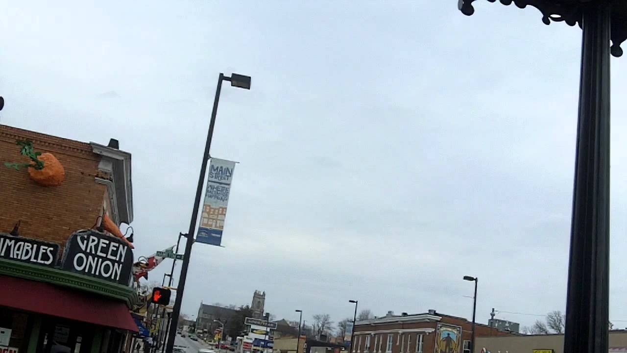 The famous clock tower of Hamilton - YouTube