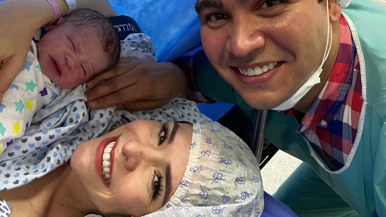 Nacimiento de mi bebé - YouTube