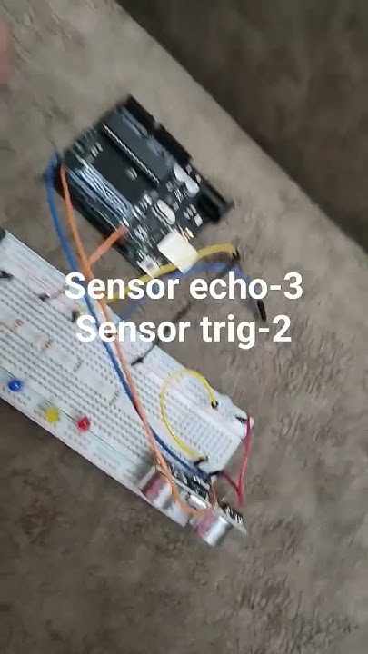 distance sensor using Arduino ultrasonic sensor and leds - YouTube