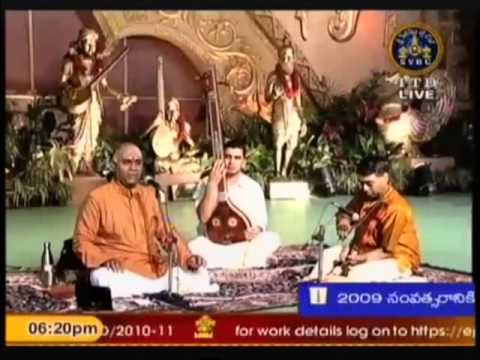 Vijay Siva 01 Purnachandrika Sanka chakra Gada panim D - YouTube
