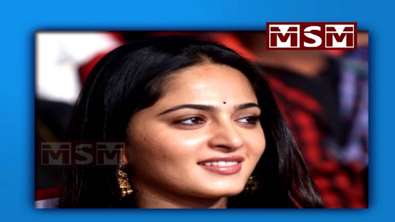 Anushka Shetty as Historical Rudrama Devi - YouTube