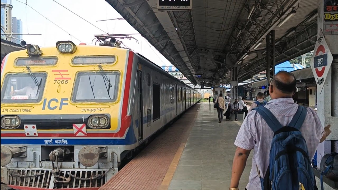 Mumbai CSMT AC Local Train At Dadar Station - YouTube