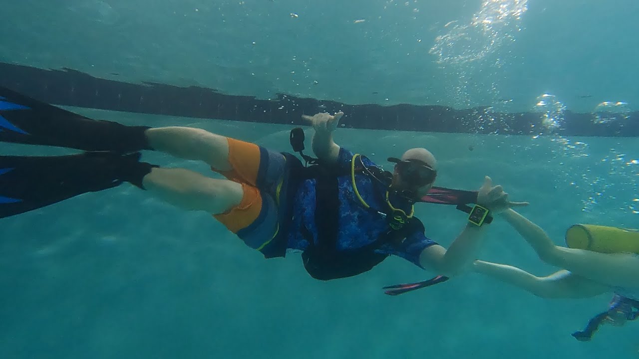 Loves Park Scuba Pool - YouTube