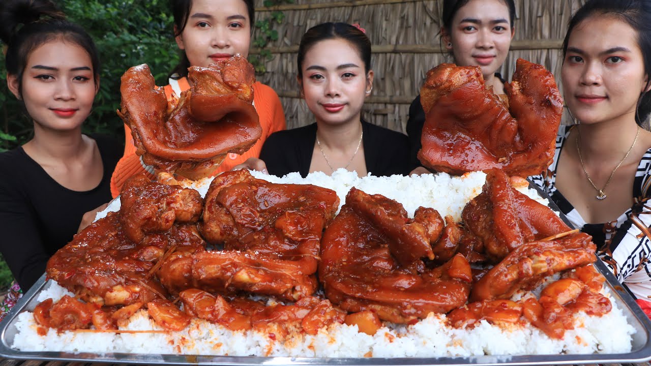 Amazing cooking Braised Pig's leg eat with rice recipe - cook Pork leg ...