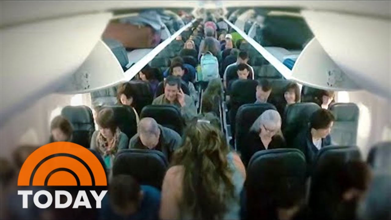 Flight Passenger Complaints Up 270% Since Before The Pandemic - YouTube