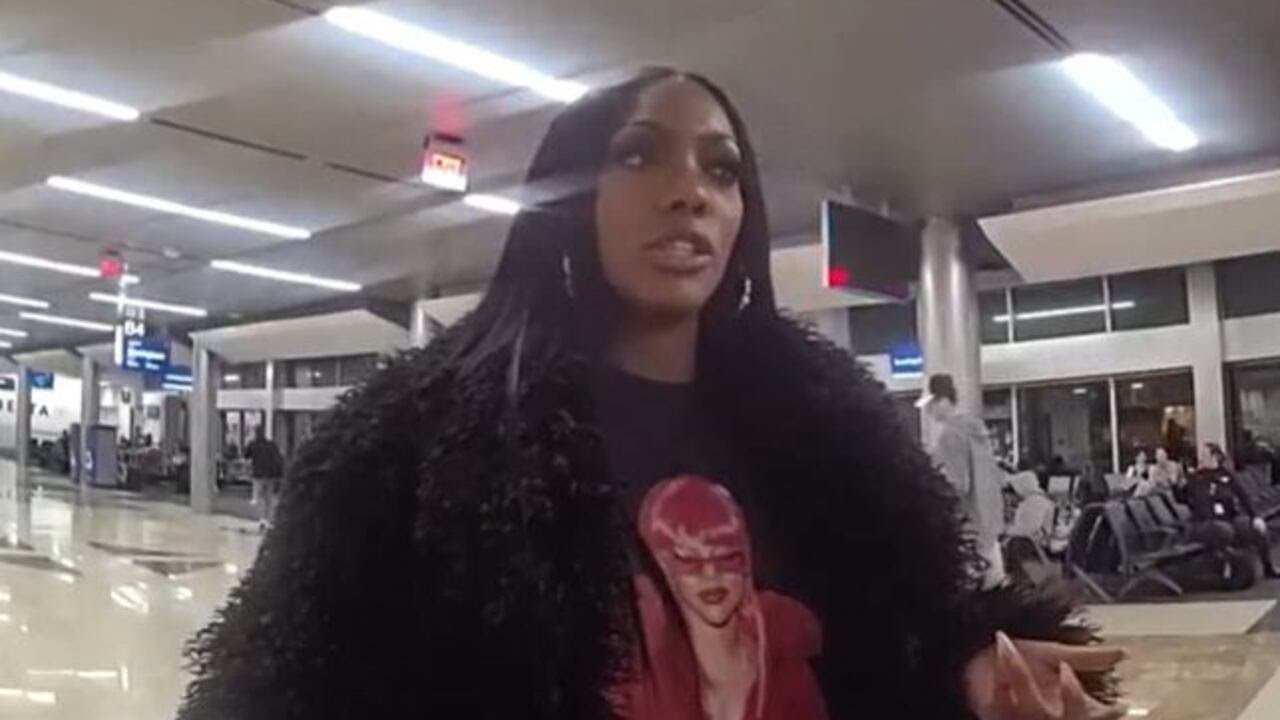 Porsha Williams involved in dispute on Delta flight - YouTube