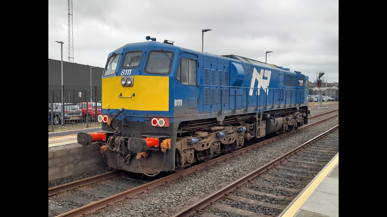 NIR 111 Class Locos 111 & 113 running light engine at Antrim , Adelaide ...