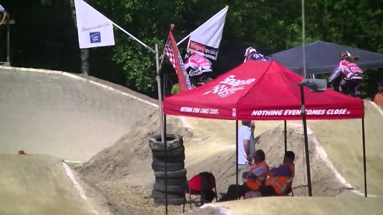 Nick Scheepers 2e M O.K.A.K.3 Ammerzoden 2011.MTS - YouTube