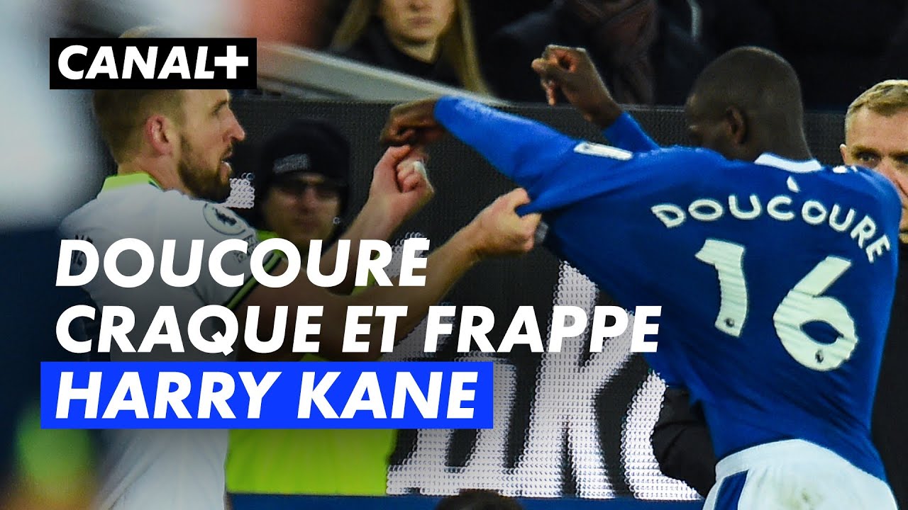 Le craquage d'Abdoulaye Doucouré qui lui vaut le rouge... - Premier ...