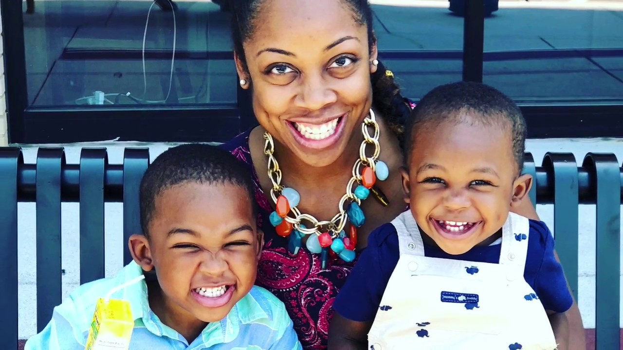 Family Blogger| Natural Lifestyle| Meet the Crumby’s - YouTube