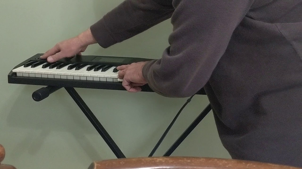 Korg X5 Keyboard Testing - YouTube
