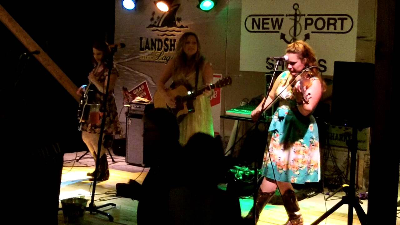 Whiskey Belles -" Chicken Fried " @ Newport Shores 8-10-13 - YouTube