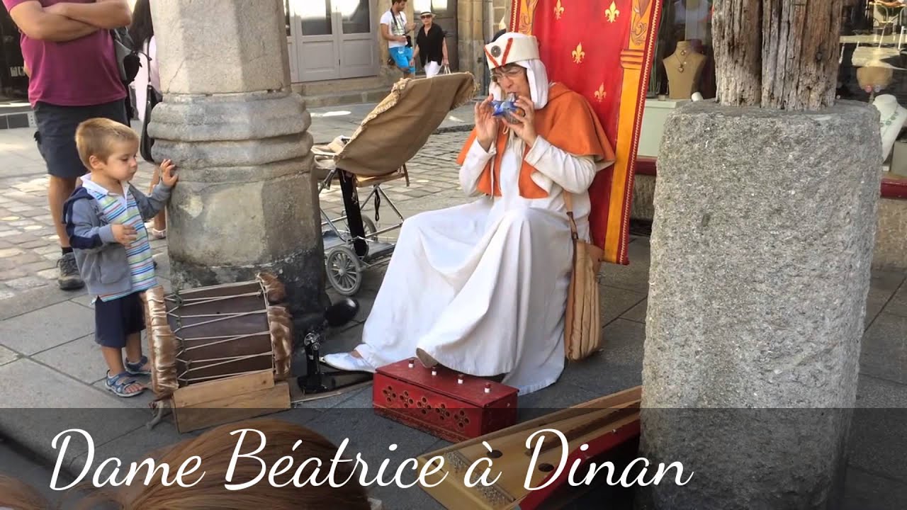 Dame Béatrice à Dinan - YouTube