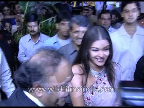 Aishwarya Rai, Madhuri Dixit, Shah Rukh Khan at the screening of movie Devdas
