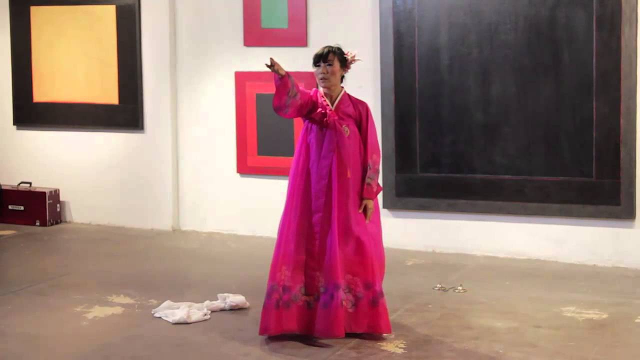 S&SII Act 1 Tess Yong Ceremonial Dance M - YouTube