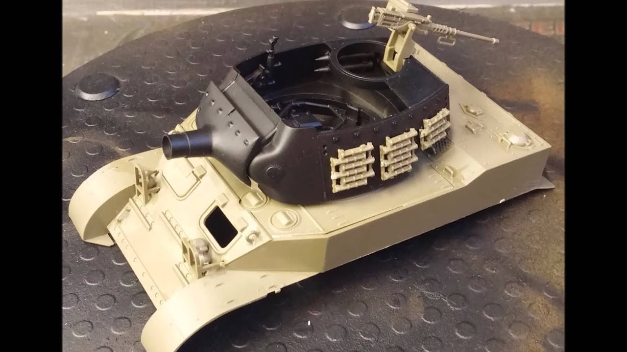 U.S M8 Howitzer - YouTube