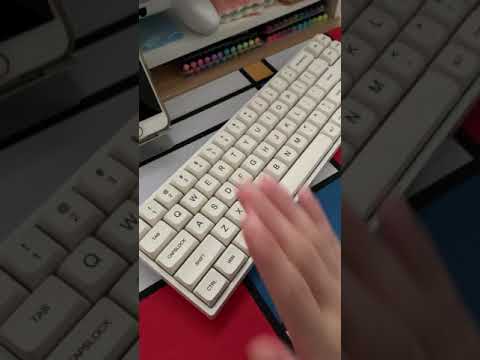keyboard mashing asmr #shorts - YouTube