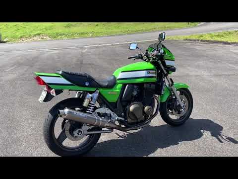 Kawasaki ZRX 400 - YouTube