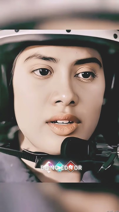 Indian Air force #pilot gunjan# indian air force girls pilot#Army status #air force - YouTube