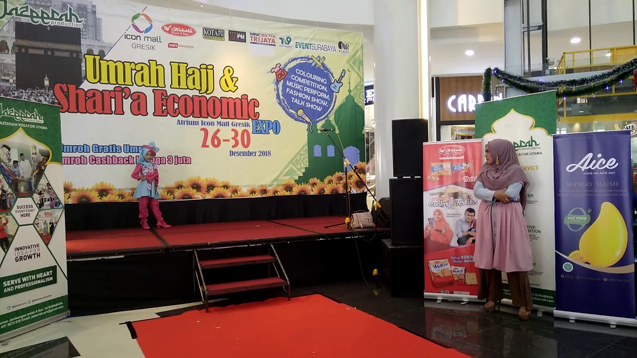 Fashion show tema casual colourfull - YouTube