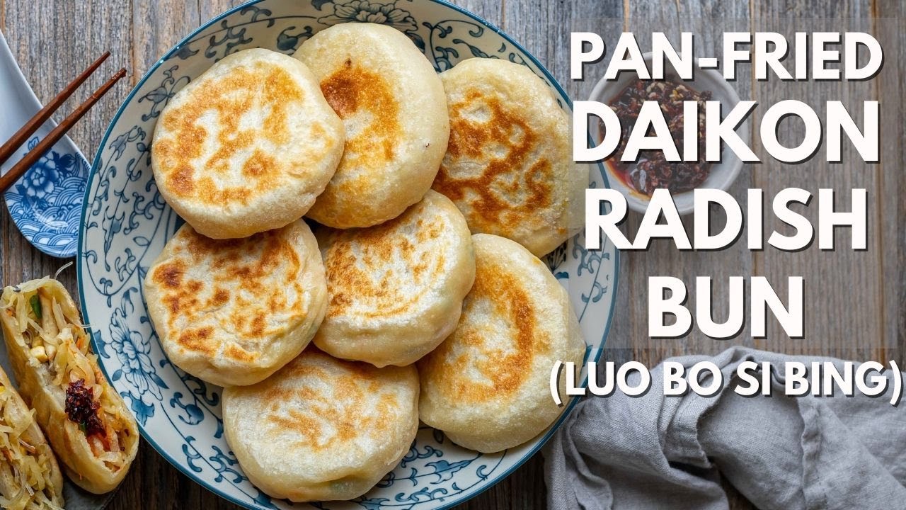 Vegan pan-fried Daikon Radish Bun - Luo Bo Si Bing 萝卜丝饼 - YouTube