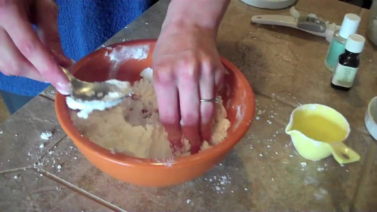 How to Make Natural, Homemade Deodorant - YouTube