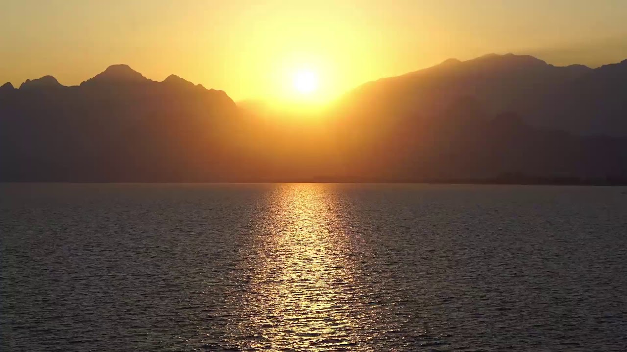 The Blue Pearl - YouTube