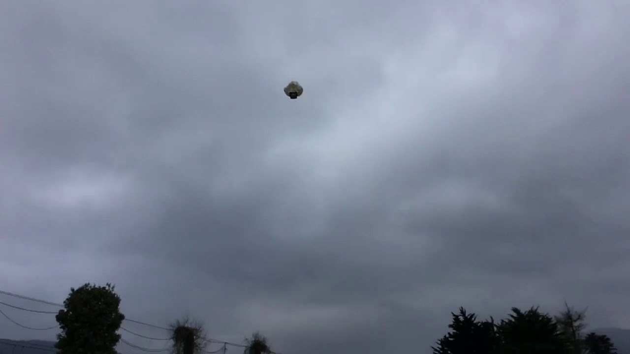 Explosión Airbag Invertido Slow Motion. Airbag explodes upside down ...